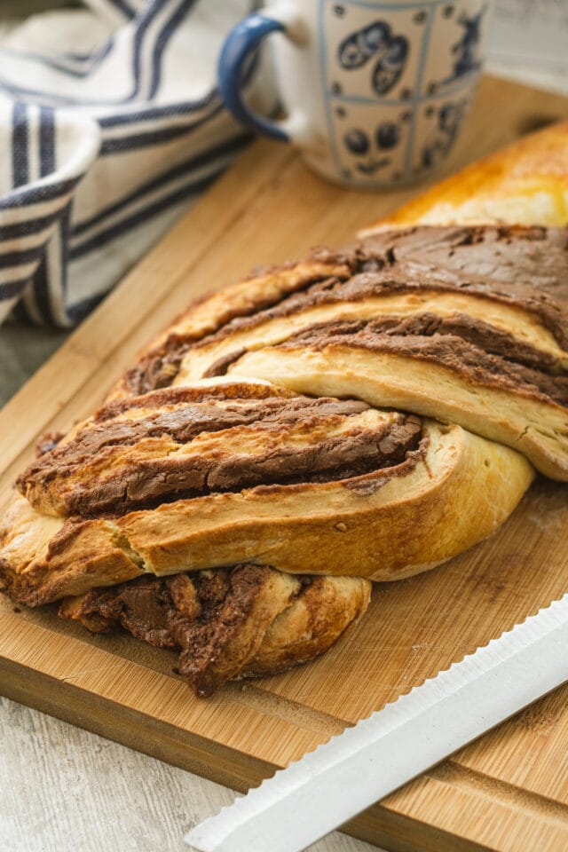 Delicious Nutella Twist Bread - an easy to make Bread Recipe - The Olive Blogger